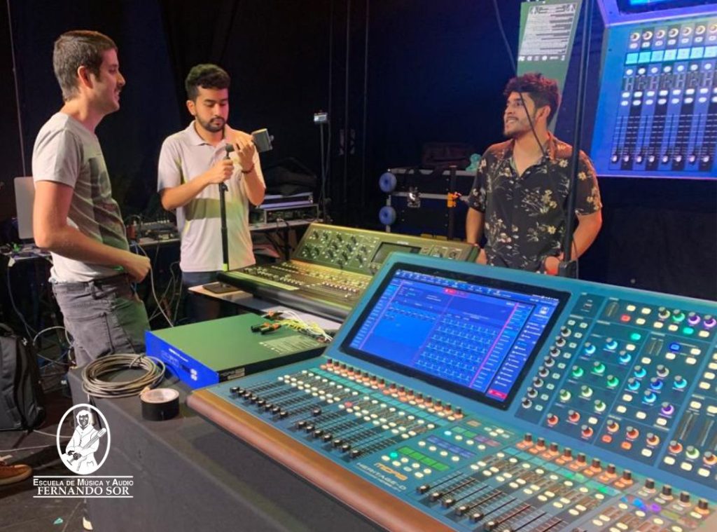 Consolas para Iluminación de Eventos y espectáculos